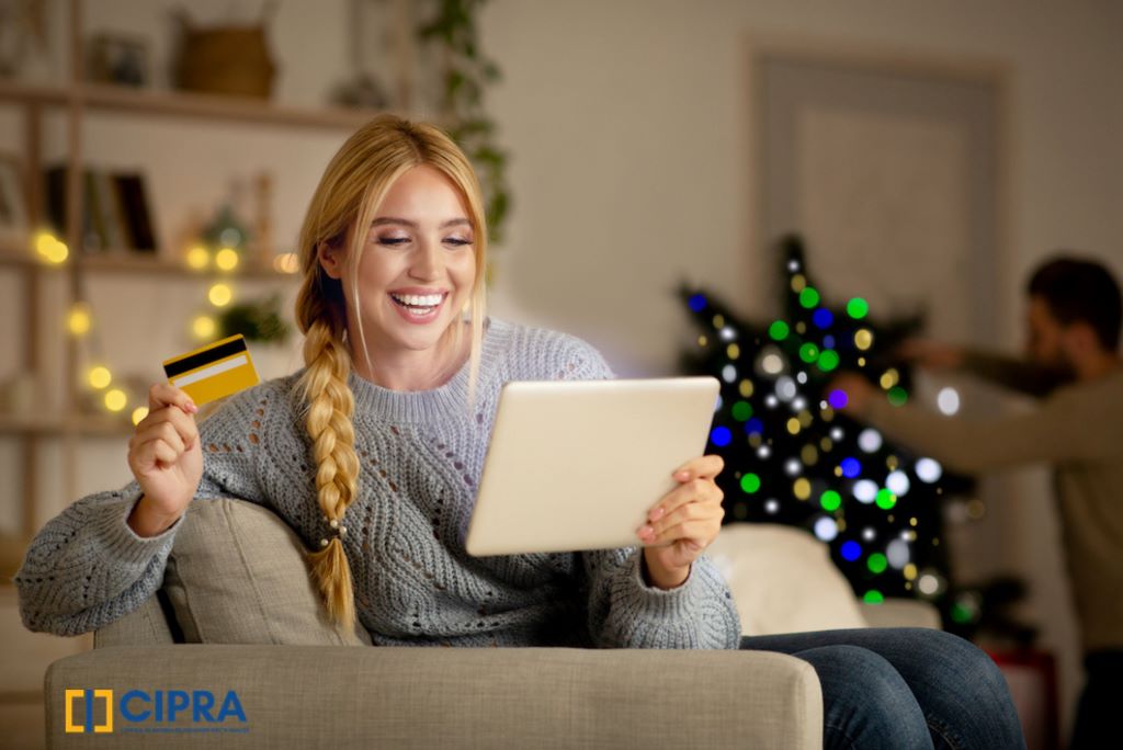 Studiu CIPRA: 61% dintre români preferă să achite cu cardul ...